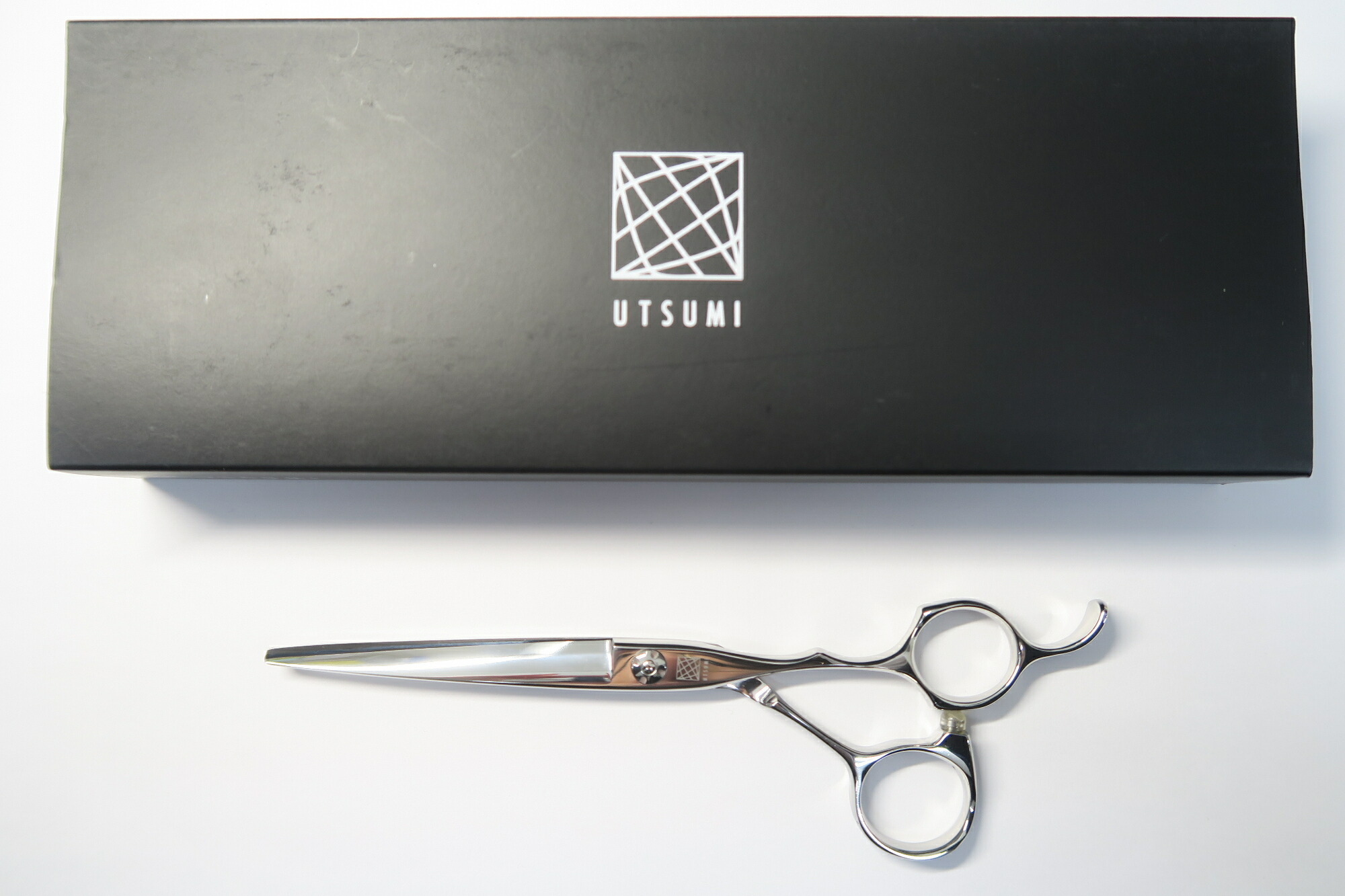 【楽天市場】Sランク【UTSUMI ウツミ 内海】 OL625 シザー 美容師・理容師 6.25インチ 右利き 【中古】:G-1169：中古シザー買取販売専門店Kittemi