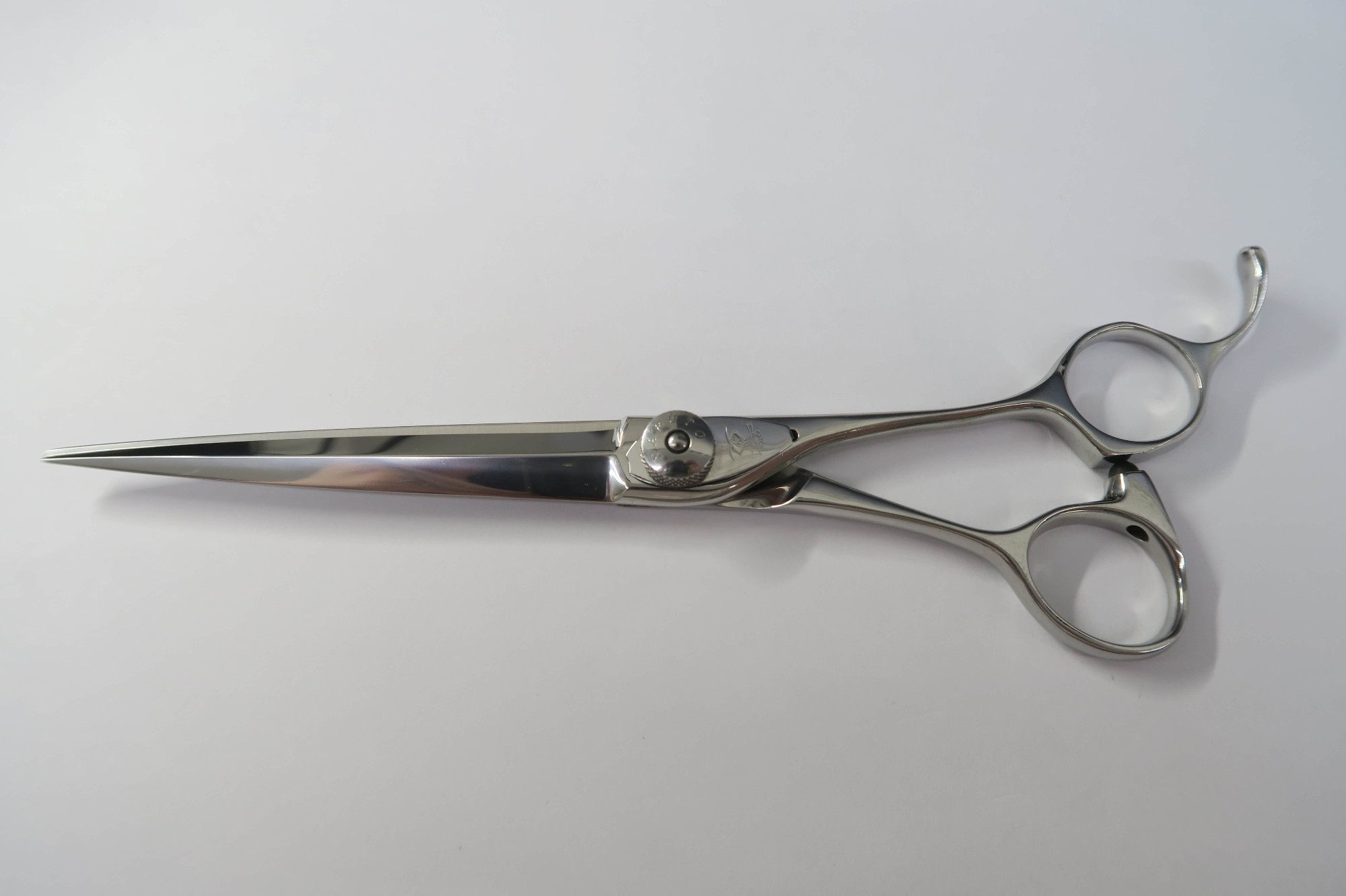 【楽天市場】Bランク【ナルトシザー naruto scissors】 シザー 美容師・理容師 6.5インチ 右利き 【中古】:H-9330 ...