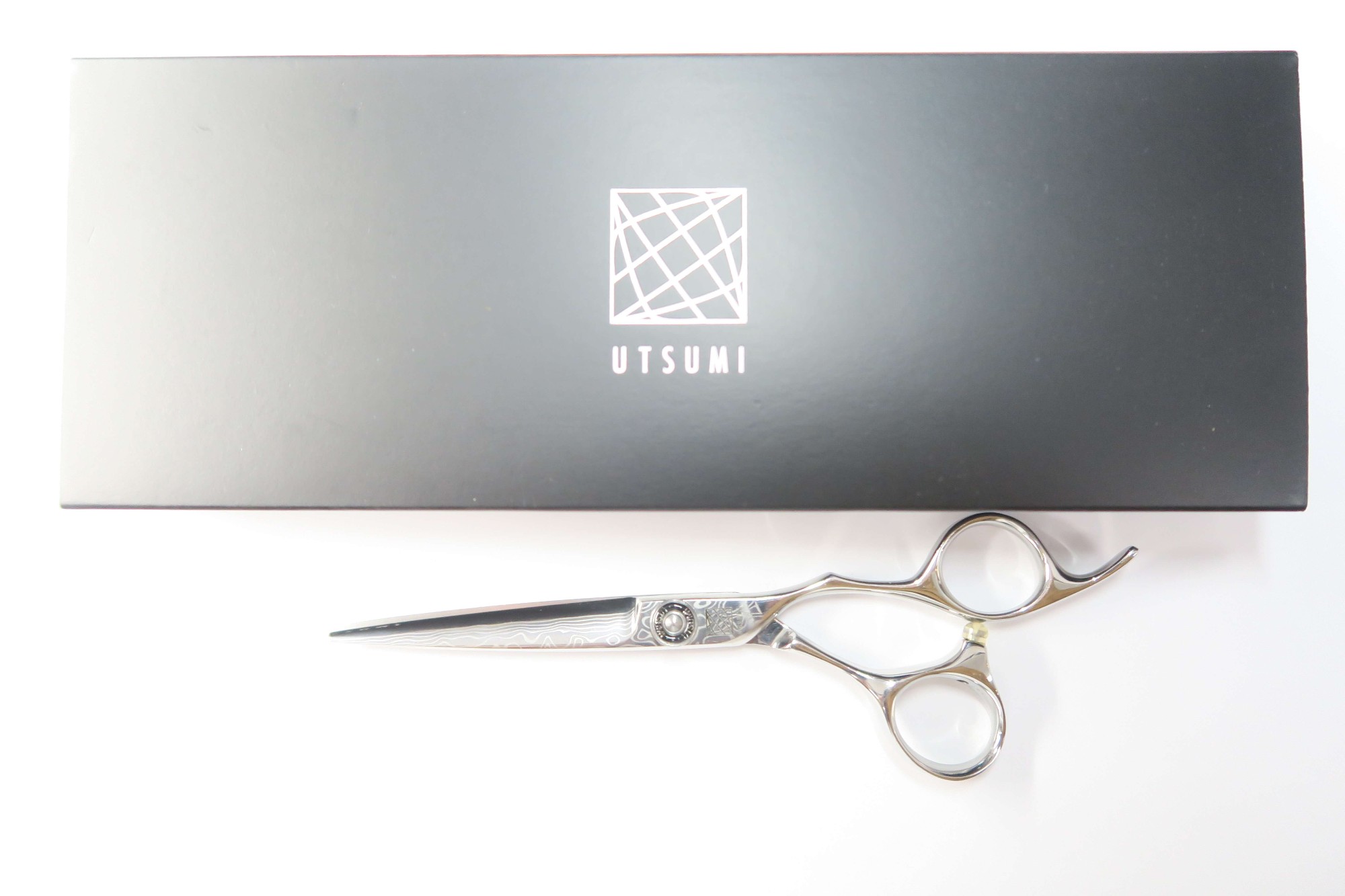 【楽天市場】Bランク【UTSUMI ウツミ 内海】 MX160 シザー 美容師・理容師 6.0インチ 右利き 【中古】:G-1522：中古 ...