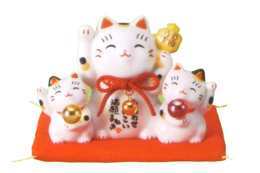 【楽天市場】【招き猫 陶器 招福 開運】 彩絵満願まねき猫（満願成就）：干支お雛様のせともの市場