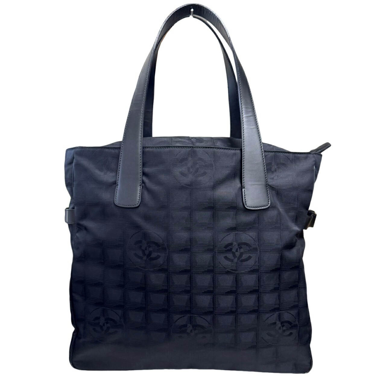 【楽天市場】CHANEL シャネル ニュートラベルライン トートGM A15825 ブラック ナイロンジャガード×レザー トートバッグ レディース 【中古】 12504K175：質屋アシスト楽天市場店