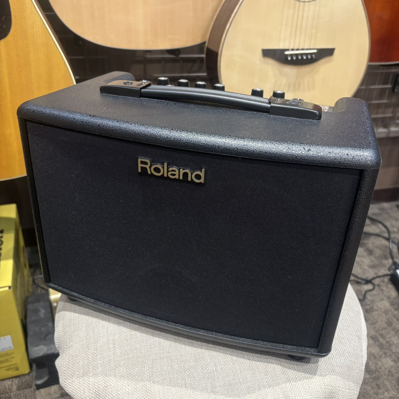 【楽天市場】【中古】Roland（ローランド）/ AC-33【USED】【パークプレイス大分店】(2500002939899)：島村楽器 ...