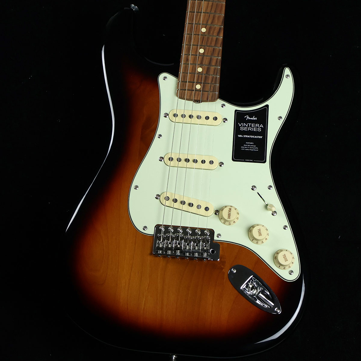 【楽天市場】Fender Vintera 60s Stratocaster 3-color Sunburst 生産完了モデル フェンダー ...
