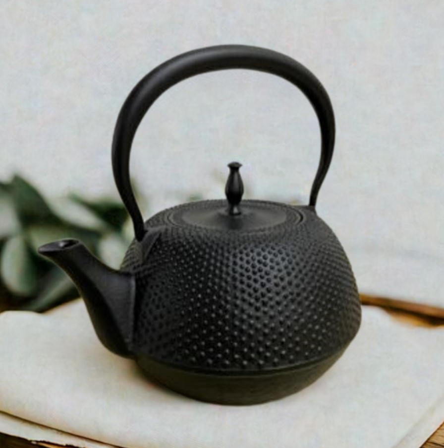 【楽天市場】南部鉄器 南部アラレ 鉄瓶 1.2L 直火 ih対応 日本製 金気止め 南部鉄瓶 大容量 急須 やかん 南部鉄 鉄分 補給 ヤカン おしゃれ 茶器 コーヒー 国産 茶瓶 オシャレ ...