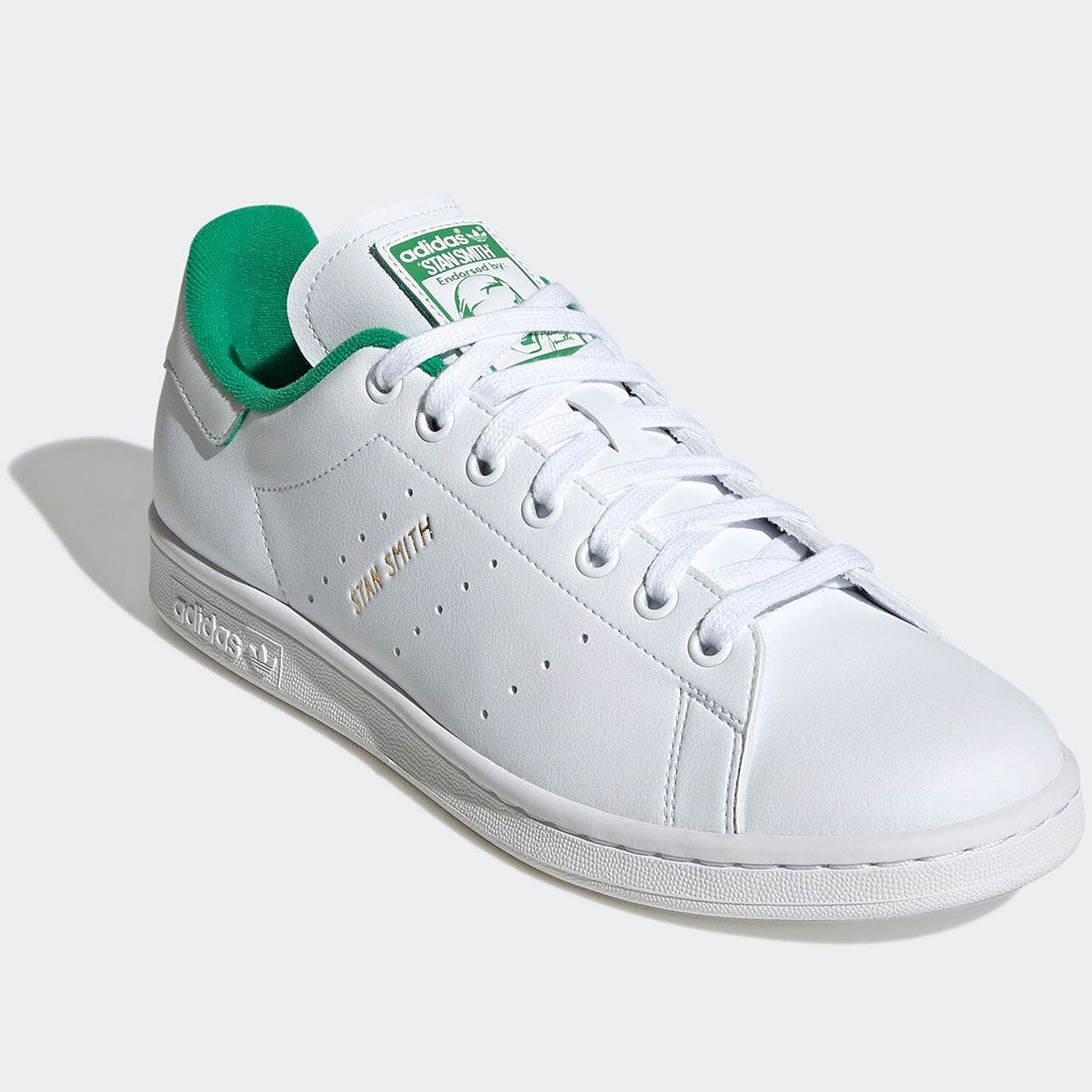 【楽天市場】アディダス スタンスミス adidas STAN SMITH フットウェアホワイト/グリーン/ゴールドメタリック GX4413 ...