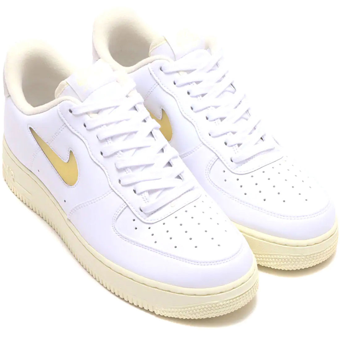 【楽天市場】ナイキ エア フォース 1 '07 LX NIKE AIR FORCE 1 '07 LX ホワイト/ココナッツミルク/ペールバニラ ...
