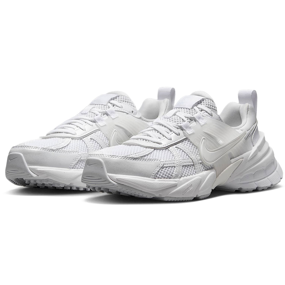 【楽天市場】ナイキ V2K ラン NIKE W V2K RUN ホワイト/ホワイト FD0736-113：シューズナッツ