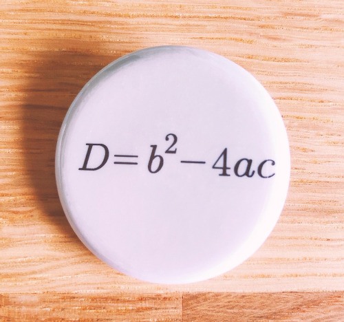 【楽天市場】【数学のお兄さん】 缶バッジ (判別式)：書泉オンライン楽天市場店