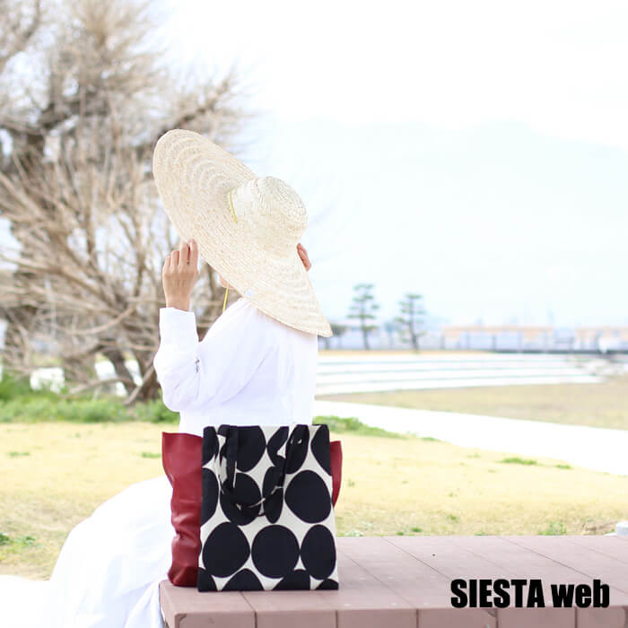 【楽天市場】【おとなのサブバッグ】トートバッグ A4サイズ対応 布製 おしゃれ【smoke tree】：SIESTA web