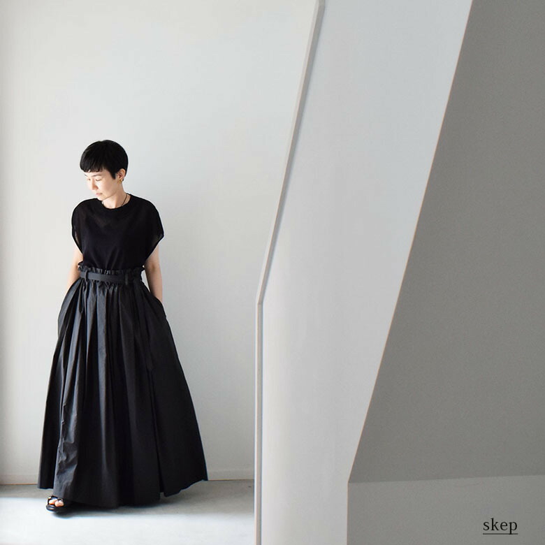 【楽天市場】【コットンボリュームギャザースカート：黒[SK19LSBK] 】[綿100％ ロング スカート マキシ丈 レディース ボトムス ウエストゴム ブラック モノトーン ]：skep ...