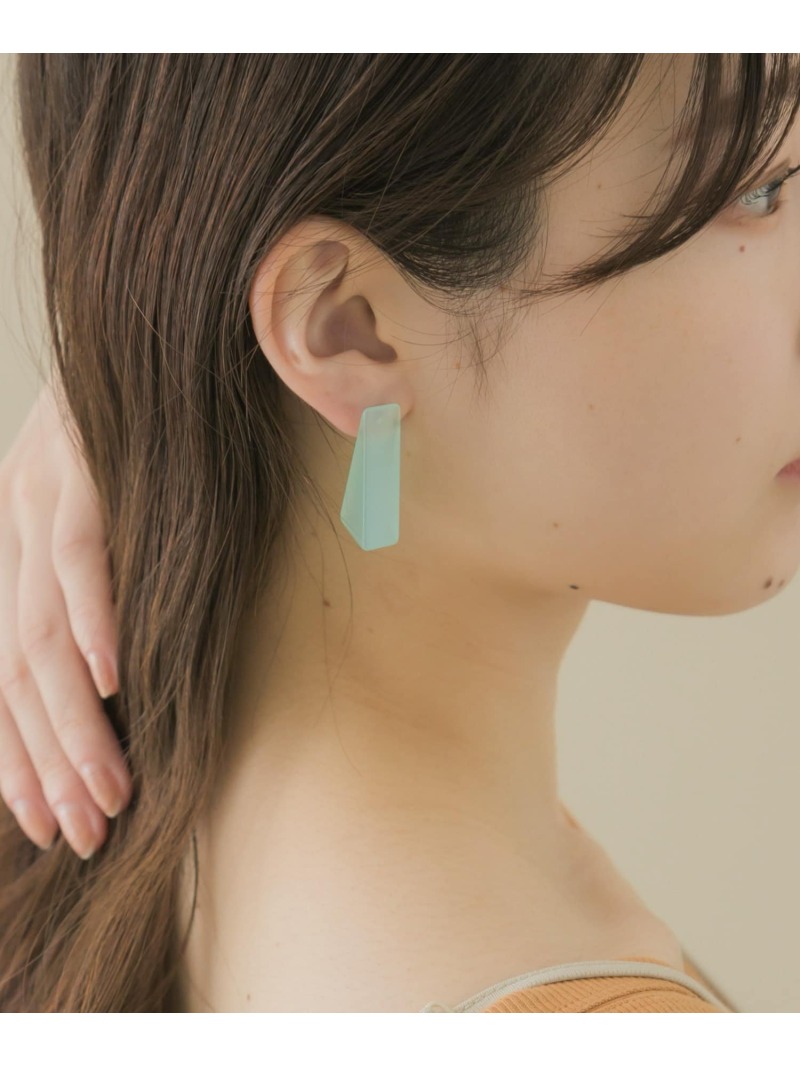 【楽天市場】【SALE／60%OFF】カラージュシサンカクピアス SMELLY スメリー アクセサリー・腕時計 ピアス ホワイト【RBA_E ...