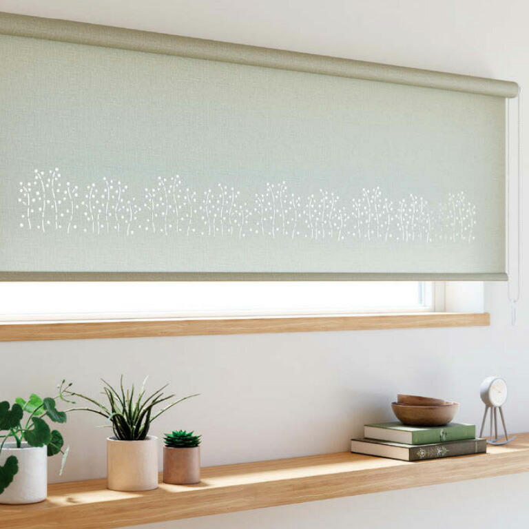 【楽天市場】【追加オプション】 レーザーカット TOSO ロールスクリーン TYPE408 下部柄 リトルフラワー マイテックシーズ 切り抜いた穴から光が差し込む デザインカット リビング ...