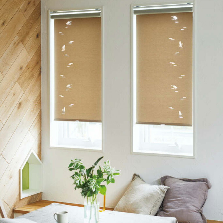 【楽天市場】【追加オプション】 レーザーカット TOSO ロールスクリーン TYPE415 サイド柄 左側 右側 ネコ マイテックシーズ 切り抜いた穴から光が差し込む デザインカット リビング ...