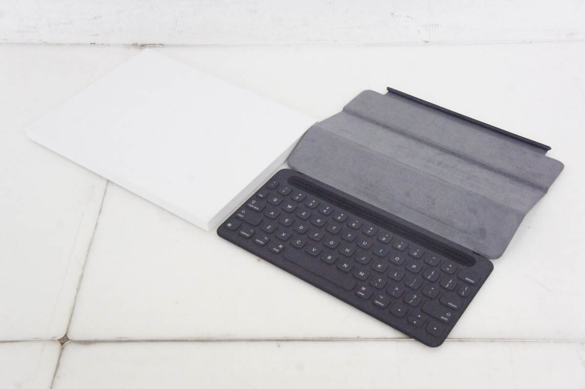 【楽天市場】【中古】Appleアップル 9.7インチiPad Pro用 Smart Keyboardスマートキーボード A1772：エスネット ...