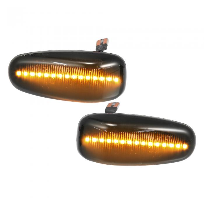【楽天市場】X AUTOHAUX サイドマーカーウインカーライト A2108200921/A2108200421 Mercedes-Benzに ...