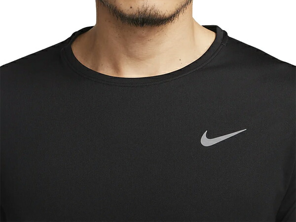 【楽天市場】ナイキ NIKE Dri-FIT UV マイラー ショートスリーブ ランニングトップ メンズ 春 夏 ブラック 黒 スポーツ ...