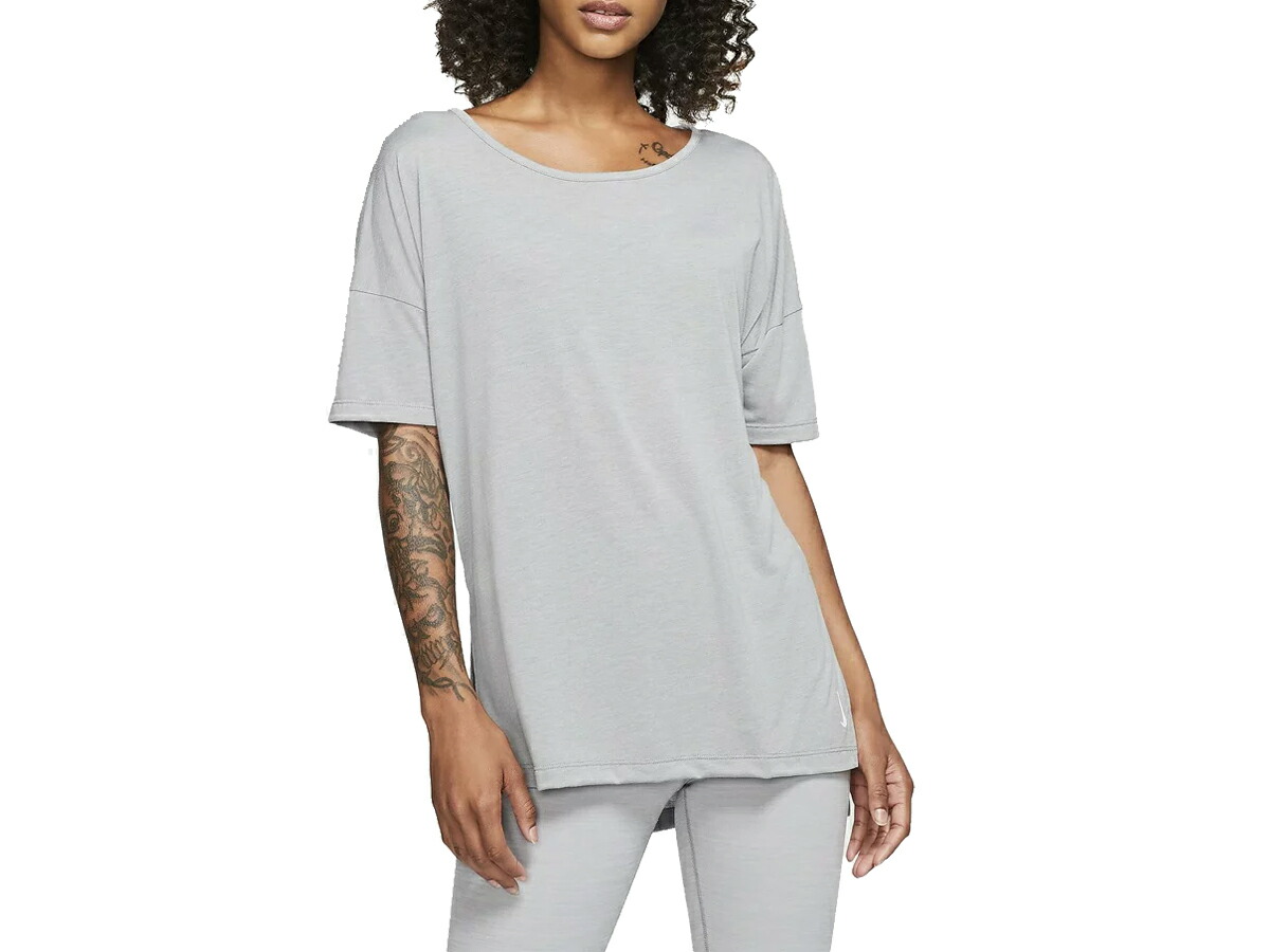 【楽天市場】ナイキ：【レディース】ドライ レイヤー S/S トップ【NIKE スポーツ フィットネス 半袖 Tシャツ】：スポーツマリオ