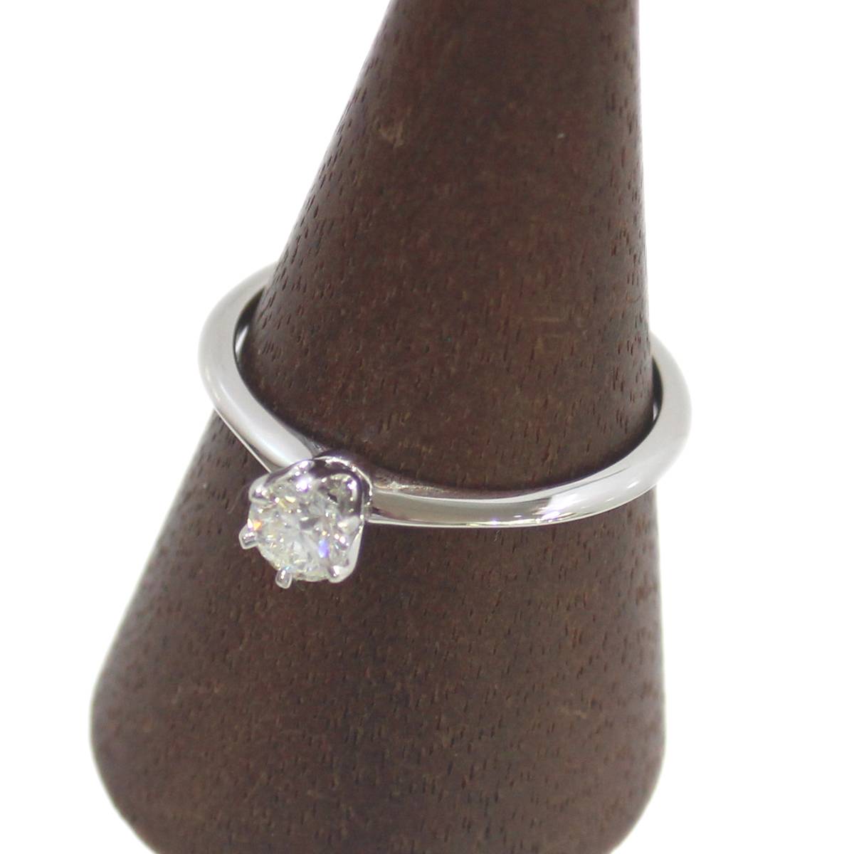 【楽天市場】【中古】 Tiffany&Co. ティファニー Pt950ダイヤモンドリング 0.42ct 定番デザイン ティファニータイプ プラチナ950 約19号 重量約3.7g FS-nt ...