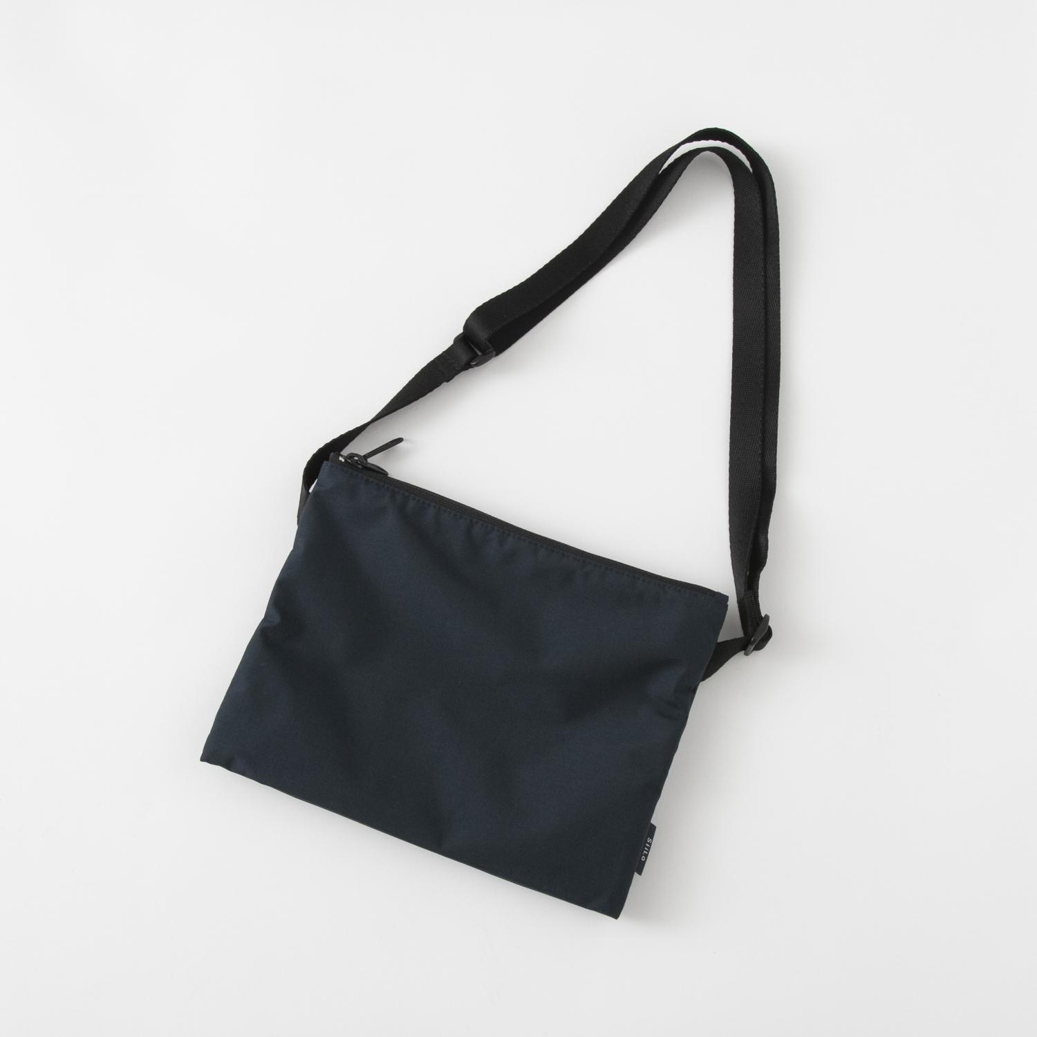 【楽天市場】SiiLo/BRT 2-ROOMサコッシュ ネイビー：STYLE STORE version.R