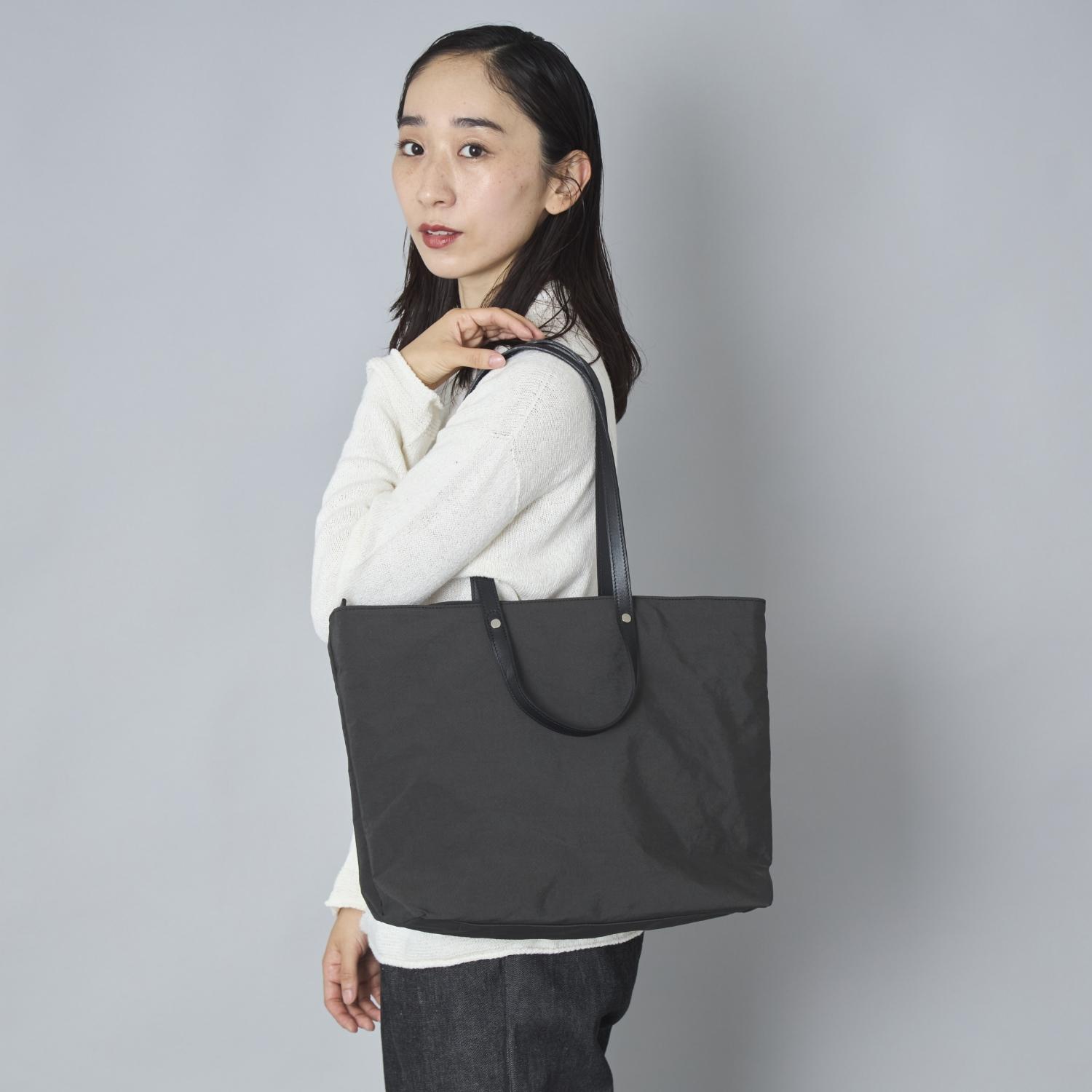 【楽天市場】.URUKUST/TWISTLOOP-ZIP M-size：STYLE STORE version.R