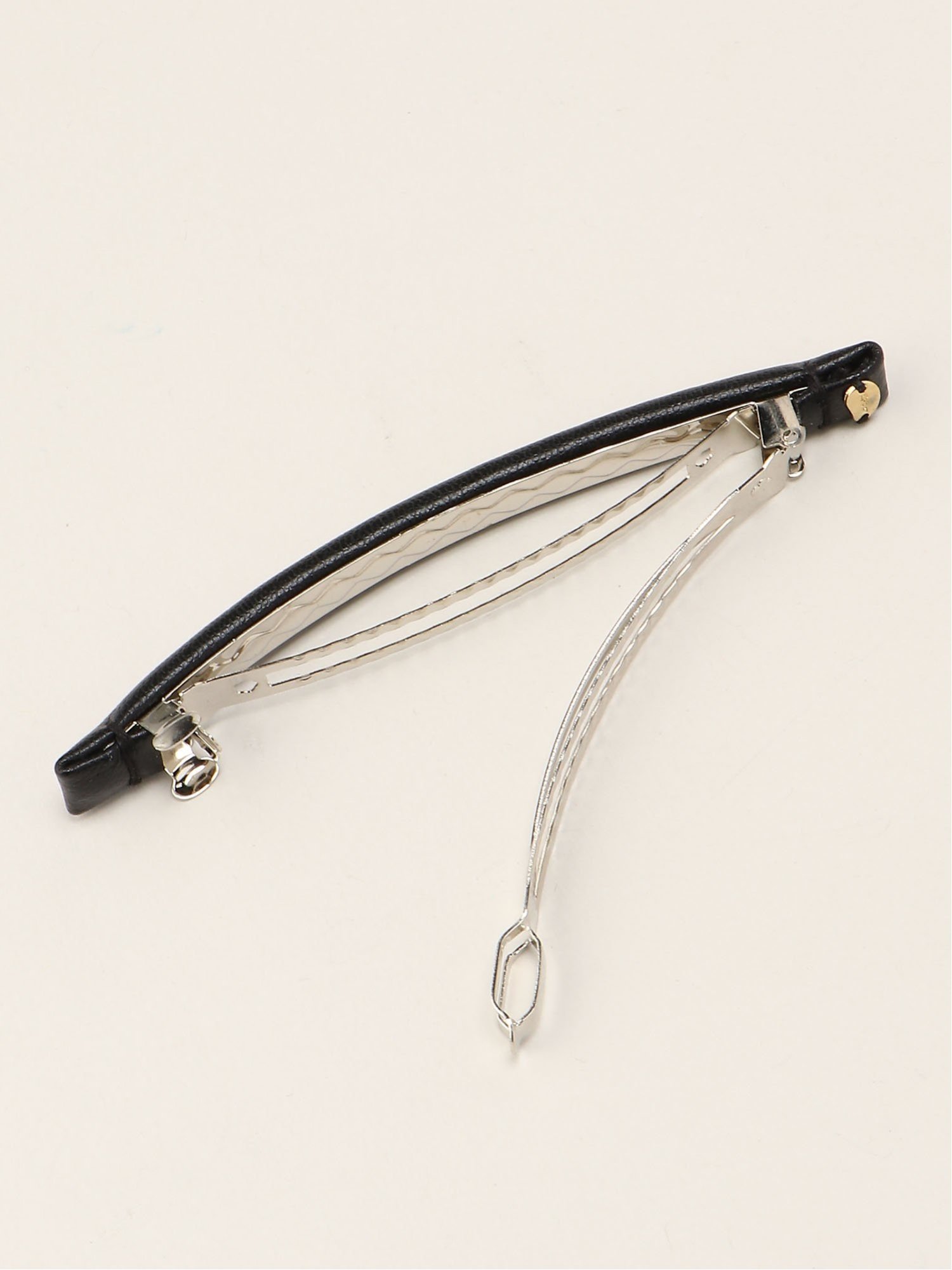 IRIS47 IRIS 47/key barrette キー バレッタ フェイクレザー ヘアアクセ 日本製 MADE IN JAPAN イリスフォーセブン HB13 セットアップセブン ヘア ...