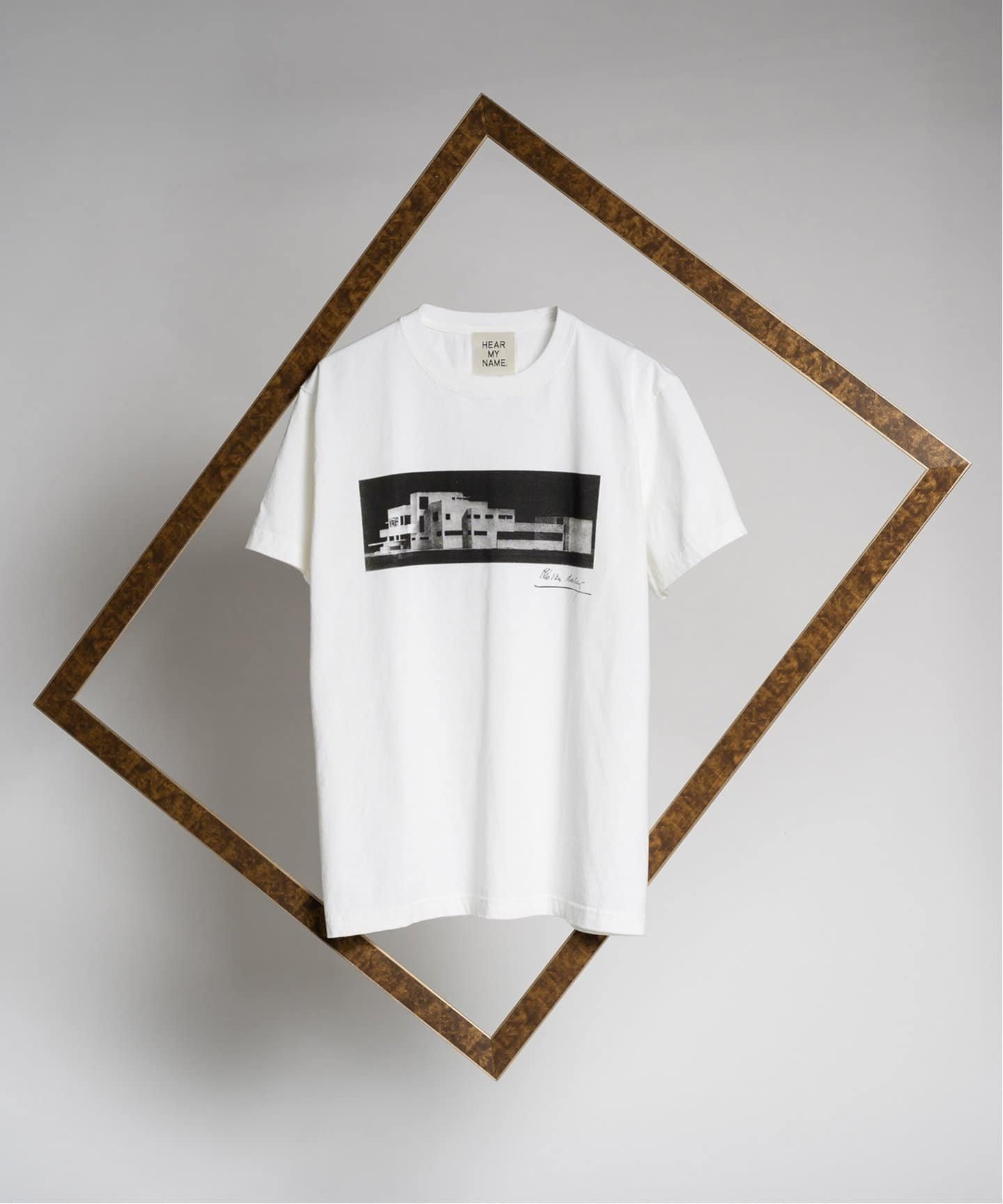 【SALE／30%OFF】EDIFICE 【Theo van Doesburg / テオ ファン ドゥースブルフ】別注 プリント Tシャツ ...