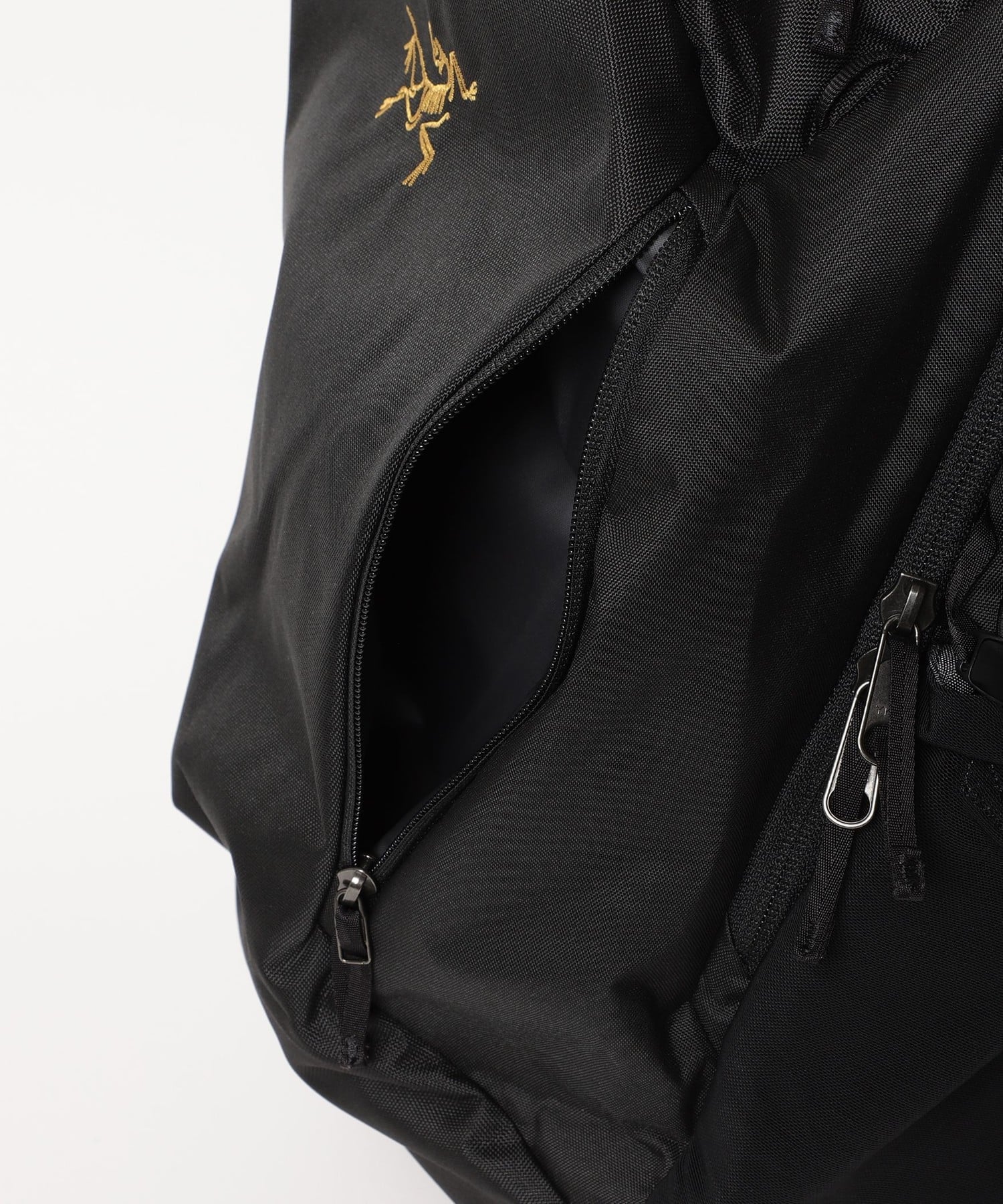 BEAMS BOY 【追加予約受付中！】ARC'TERYX / MANTIS 26 BACKPACK アークテリクス リュック 通勤通学 帰省 ...
