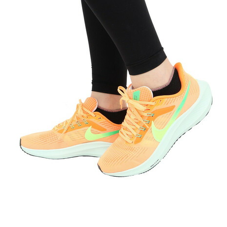 【楽天市場】ナイキ（NIKE）（レディース）ランニングシューズ エア ズーム ペガサス 39 オレンジ DH4072-800 スニーカー 厚底 ...
