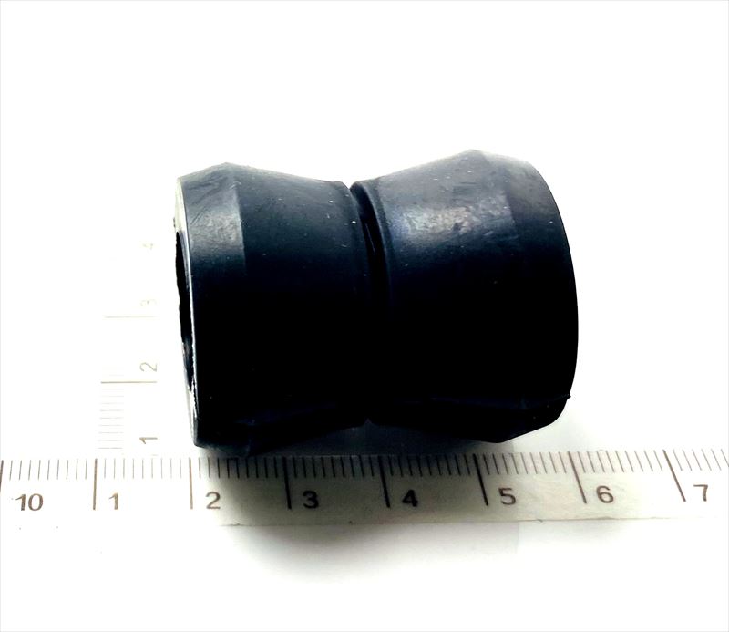 【楽天市場】ハイエース用 『リア』ショックブッシュのみ 90385-16009 CBF-TRH200V トヨタ純正部品：株式会社 スズキモータース