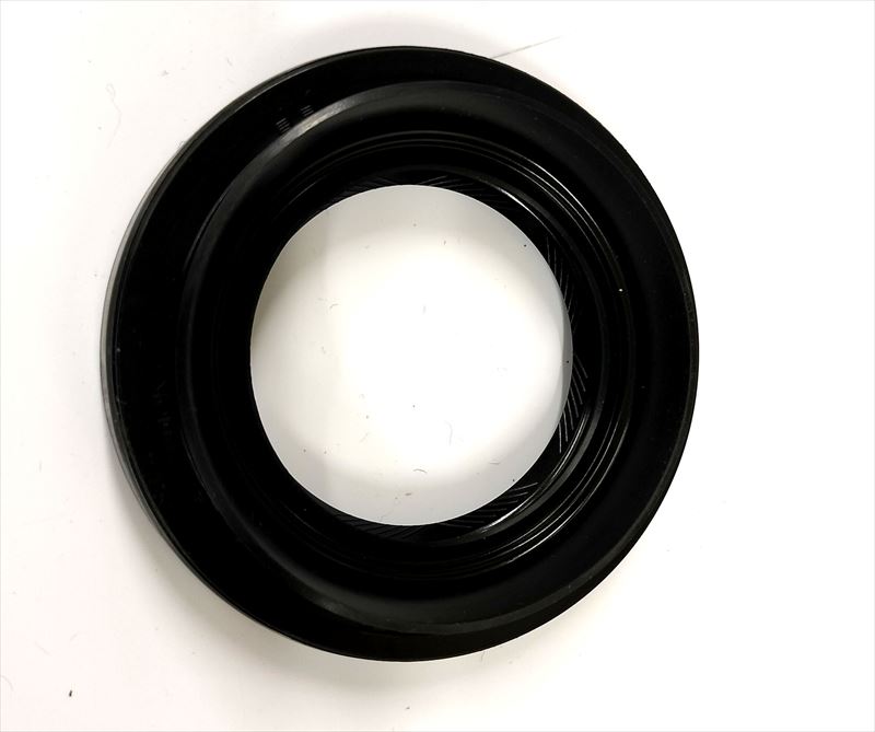 【楽天市場】リヤドライブシャフトオイルシールLHのみ 90311-38071 クラウンマジェスタ用 トヨタ純正部品 m44m：株式会社 スズキ ...