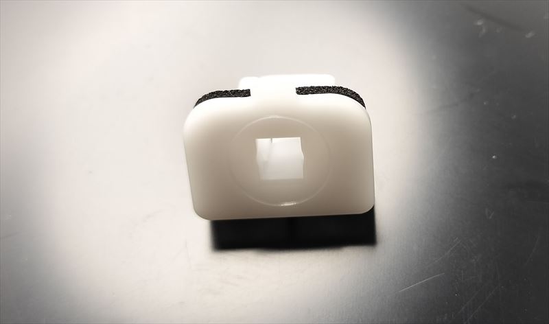 【楽天市場】リヤバンパシールブラケットLHのみ 52197-30040 クラウンマジェスタ用 トヨタ純正部品 m66m：株式会社 スズキモータース