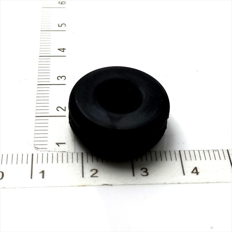【楽天市場】クイックデリバリー用 グロメットのみ 90480-15296 XKU280K-QLQDY トヨタ純正部品：株式会社 スズキモータース