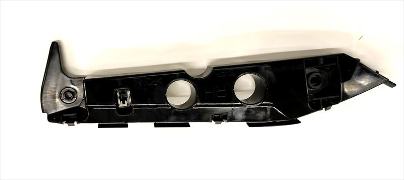 【楽天市場】ウィッシュ用 フロントバンパーサイドサポート『右側』ウィッシュ 52115-68010 CBA-ZNE10G トヨタ純正部品 ...