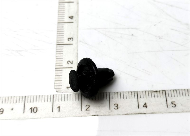 【楽天市場】フロントバンパクリップNO．2のみ 90044-67555 ピクシス メガ用 トヨタ純正部品：株式会社 スズキモータース