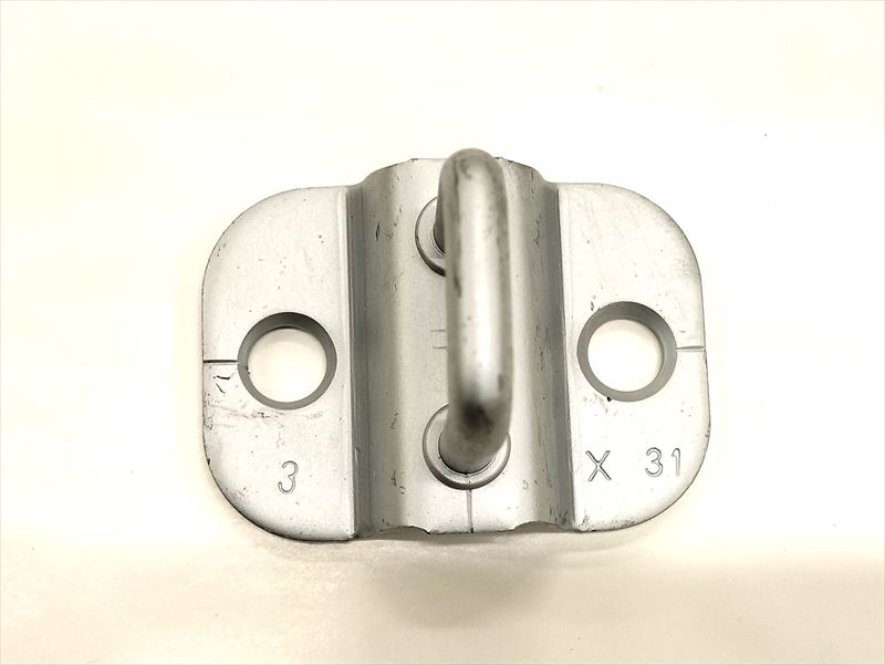 【楽天市場】バツクドアロツクのストライカ−のみ 90570-VW000 キャラバン用 日産純正部品：株式会社 スズキモータース