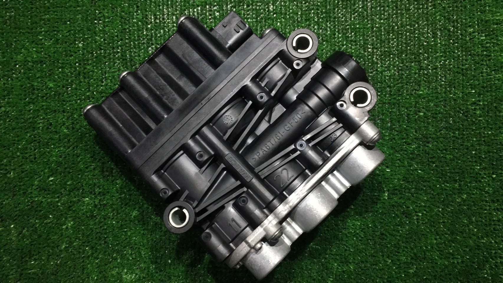 【楽天市場】WABCO ワブコ 純正新品 ECAS ソレノイドバルブ マテリアル番号：4728900220 日野 プロフィア A09C ...