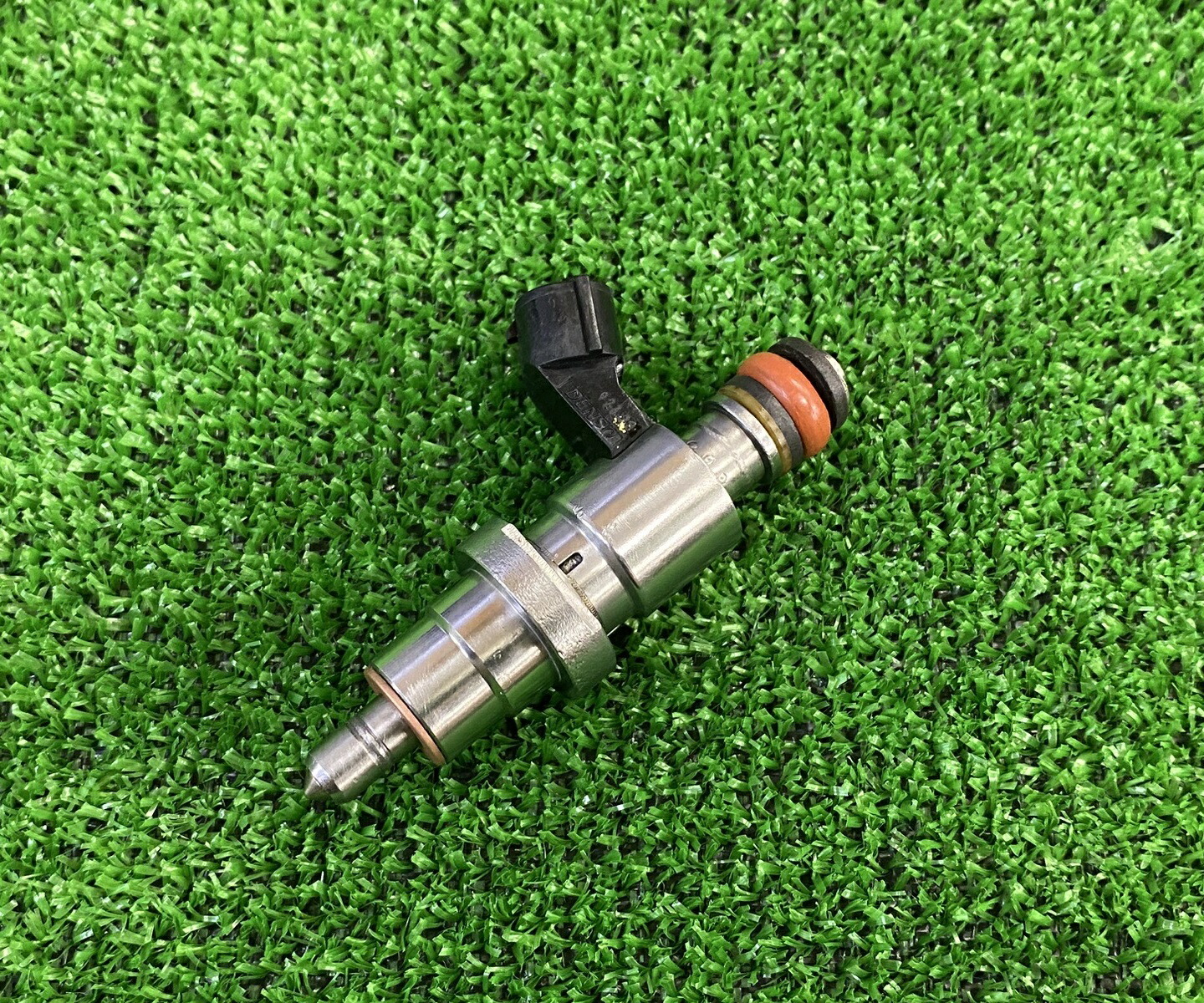 【楽天市場】国内生産 洗浄リビルト品 添加弁インジェクター 第5インジェクター 日野 トヨタ 2t 4t 大型 ダイナ デュトロ レンジャー ...