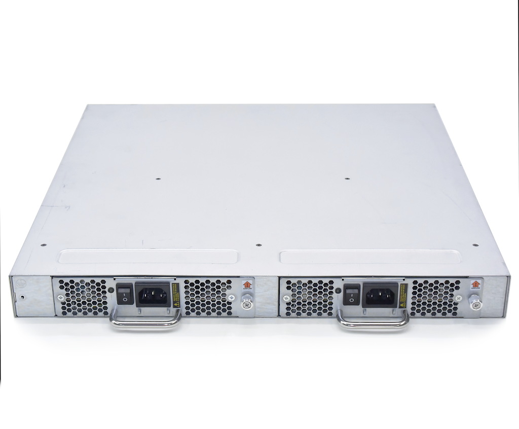 【楽天市場】EMC(Brocade OEM) DS-6510B 16GbpsSFP+対応 Fabric OS v8.2.0a 36ポート ...