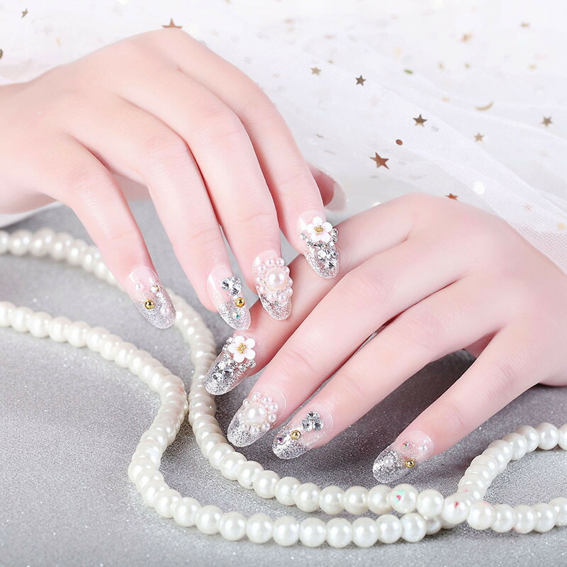 【楽天市場】送料無料 デザインネイルチップ つけ爪 お得な24枚set セット ネイルアート デコネイル 成人式 結婚式 披露宴 ネイルチップ ネイルパーツ J 200405 355:安カワ