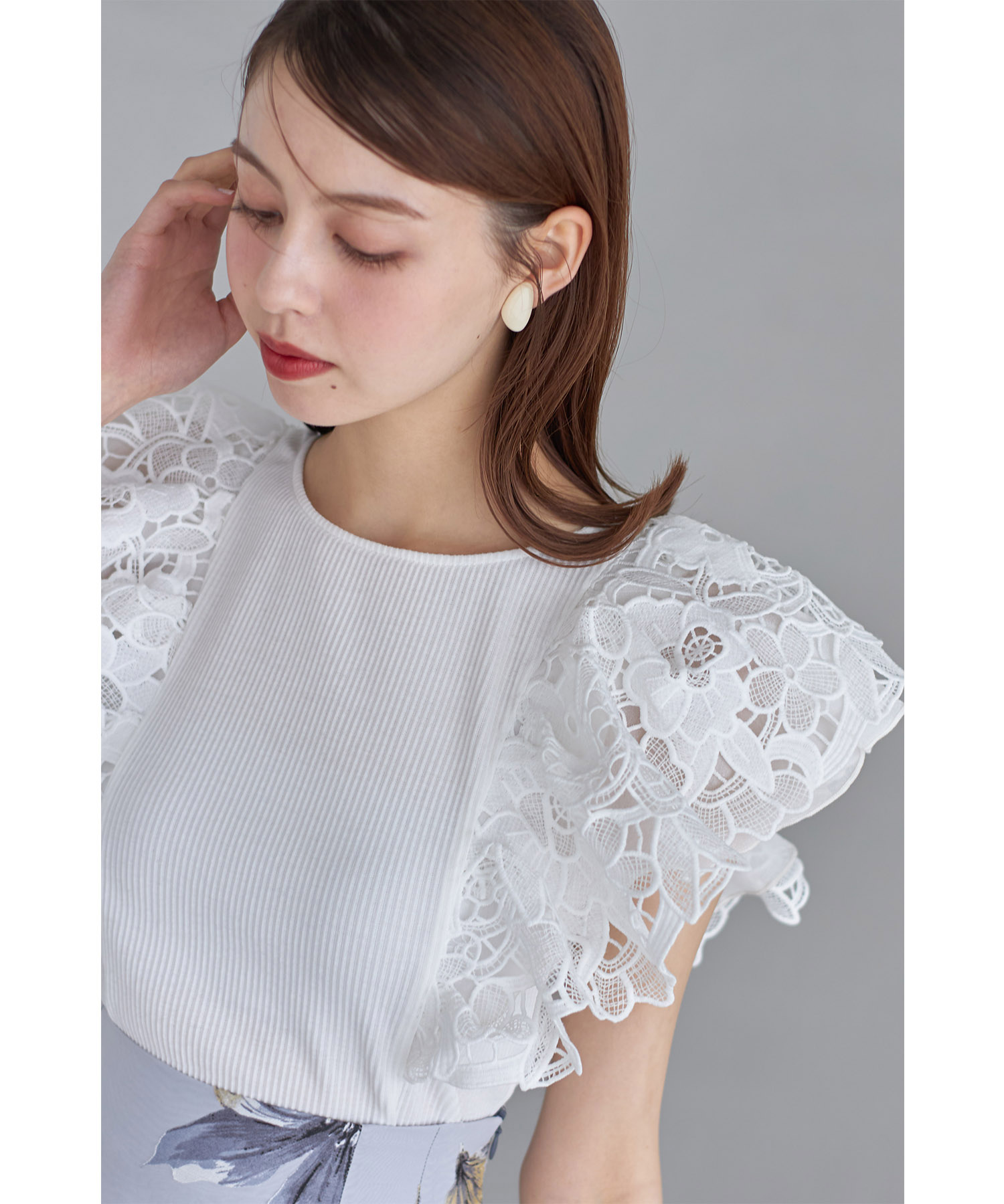 【楽天市場】レースフリル切り替えリブカットプルオーバー【vanessy ヴァネシー】tocco closet(トッコクローゼット) オフ ...