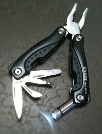 【楽天市場】GISUKE フォールディングマルチツール 多機能6in1タイプ：TOOL FOR U楽天市場店