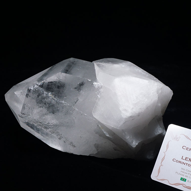 【楽天市場】1.8Kg 水晶 クラスター 原石 ブラジル ミナスジェライス州 コリント産 天然水晶 浄化 瞑想 すいしょう 証明書付属 レムリアンシード クリスタル 一点物 送料無料 282 ...