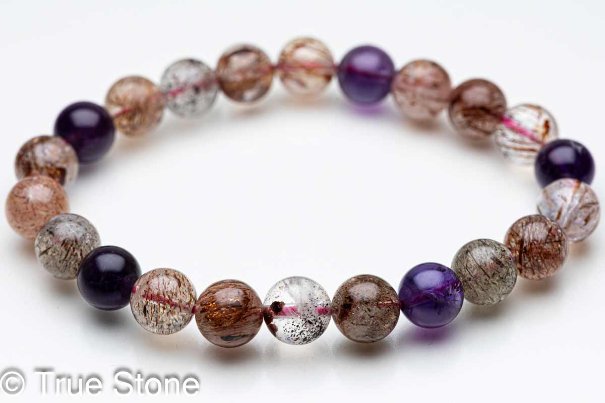 【楽天市場】スーパーセブン ブレスレット 8.5mm-8.9mm マルチカラー メロディーストーン セイクリッドセブン レピドクロサイト ゲーサイト アメジスト：True Stone