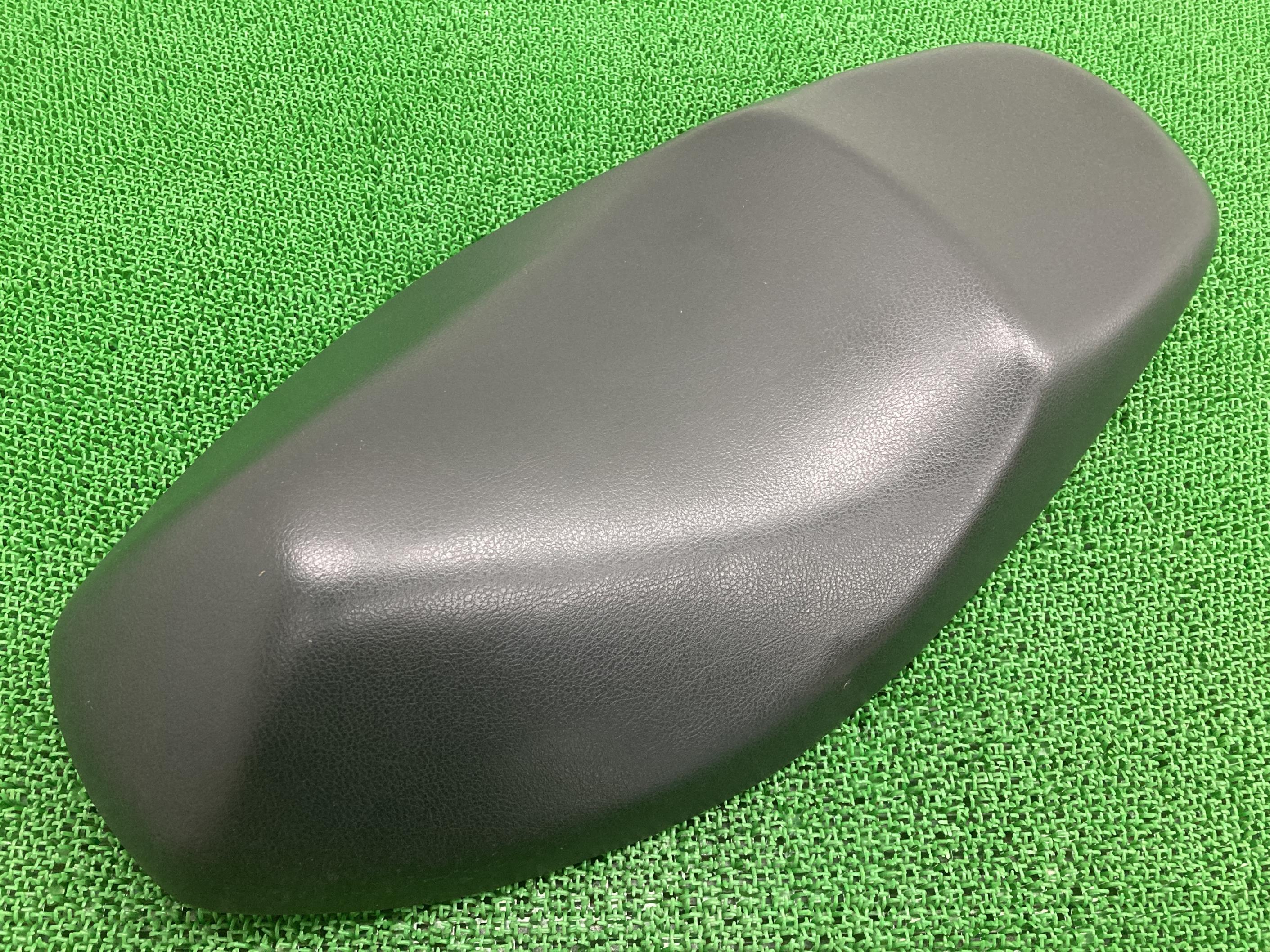 【楽天市場】スウィッシュ125 シート スズキ 純正 バイク 部品 DV12B SWISH 修復素材や張り替えベースに 品薄 希少品 車検 ...