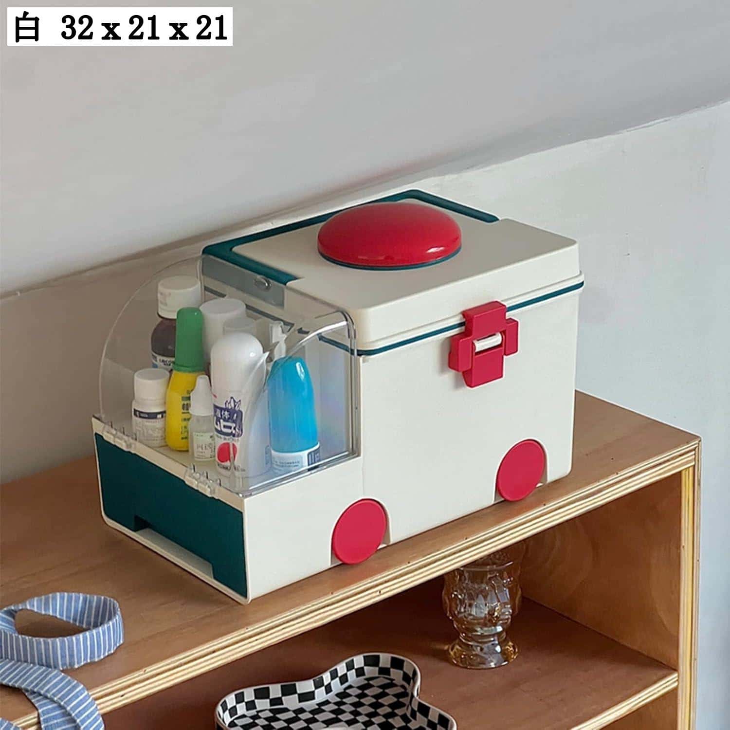 【楽天市場】かわいい救急箱 2way 薬ボックス 取っ手付き 携帯用ピルケース 常備薬 絆創膏 包帯 体温計収納 簡単応急手当 高齢者向け：UNIIS通販