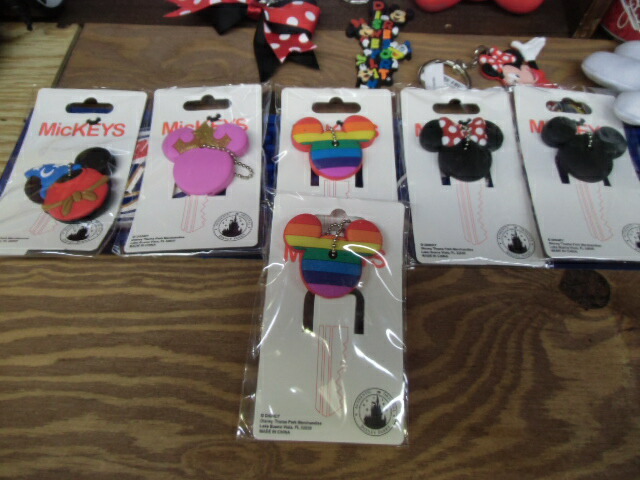 【楽天市場】【ディズニー】【USAディズニーショップ限定】【キーキャップ】【KYE CAP】【Mickeys】【Mickeys】【レインボー ...