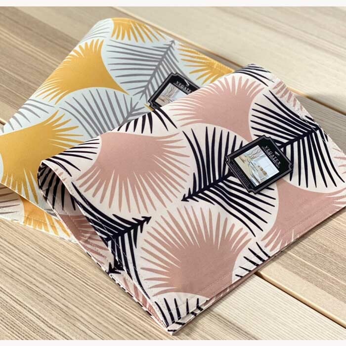 【楽天市場】ランチョンマット 撥水 布 モロッカン 北欧 モダン 花柄 VEGATEX 北欧 デザイン 33×48cm 大判 花柄 くすみカラー：テーブルクロスのVEGATEX-STORE