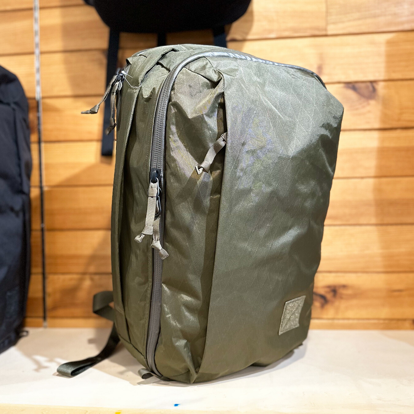【楽天市場】エバーグッズ EVERGOODS CPL24 - Civic Panel Loader 24L X-pac OD Green ...