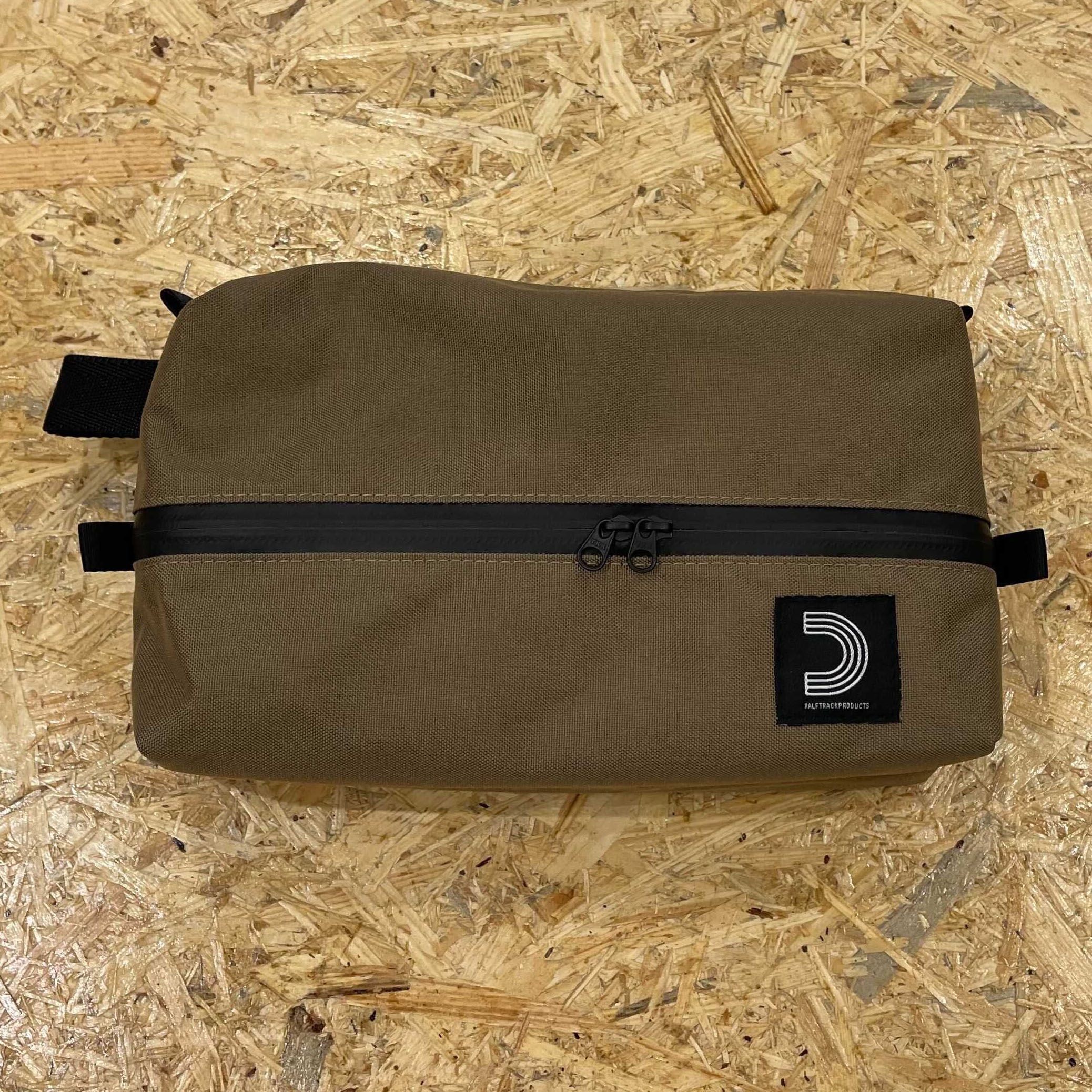 【楽天市場】ハーフトラックプロダクツ half track products HLBOX Coyote [HTP-070]：vic2（ビックツー）