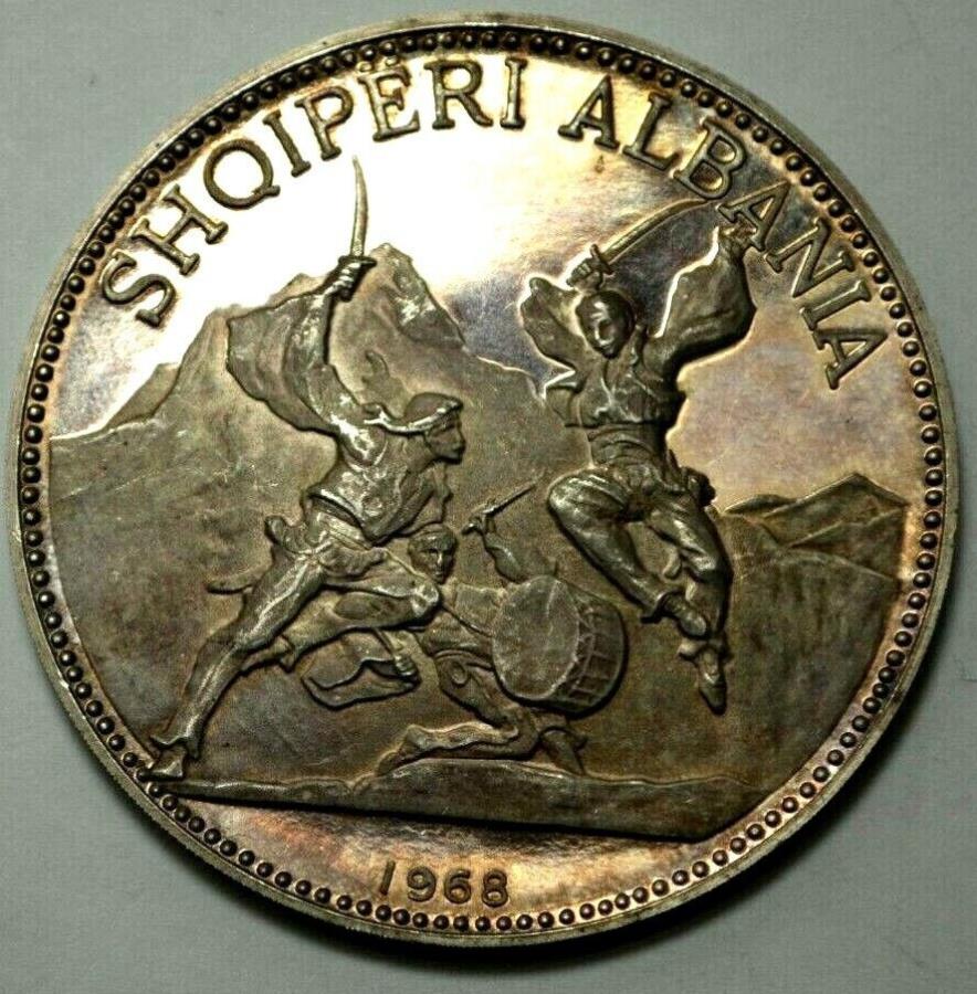 【楽天市場】1968アルバニアソードダンススカンダーベグレズリーグトルコ校長シルバー25レケコイン 1968 ALBANIA Sword ...